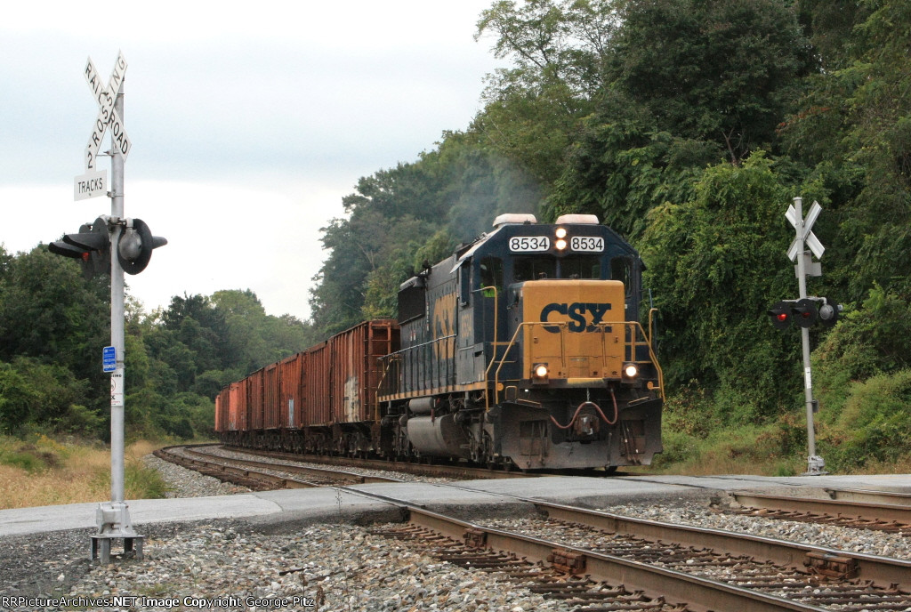 CSX 8534 at Jackson Station Road crossing